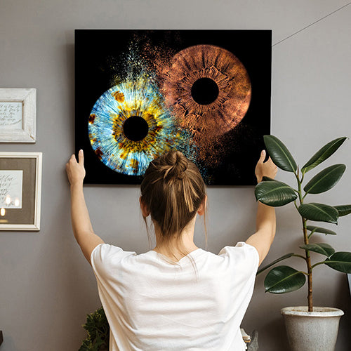 Couple Explosion – eyeathome.com